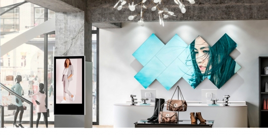 Interactive Touchscreen 4K Wall Mounted Display | Multitouch Tables and ...